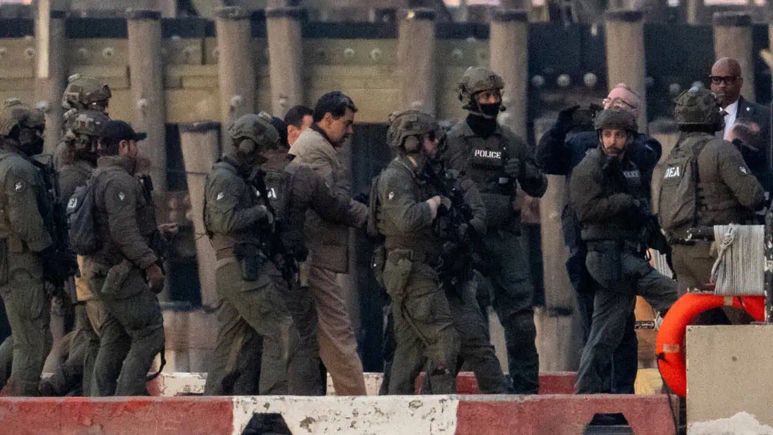 U.S Used Mysterious ‘Sonic Weapon’ During Maduro Raid: Guards ‘Fell to ...