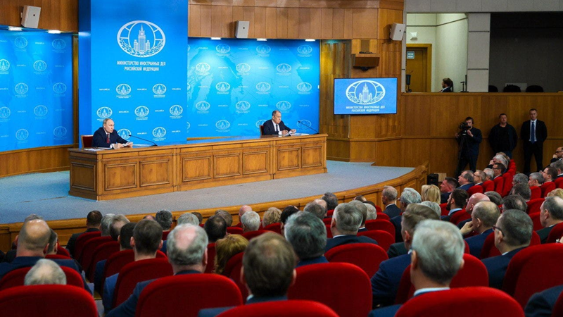 World War Again Knocks at Europe’s Door - Independent News Roundup ...