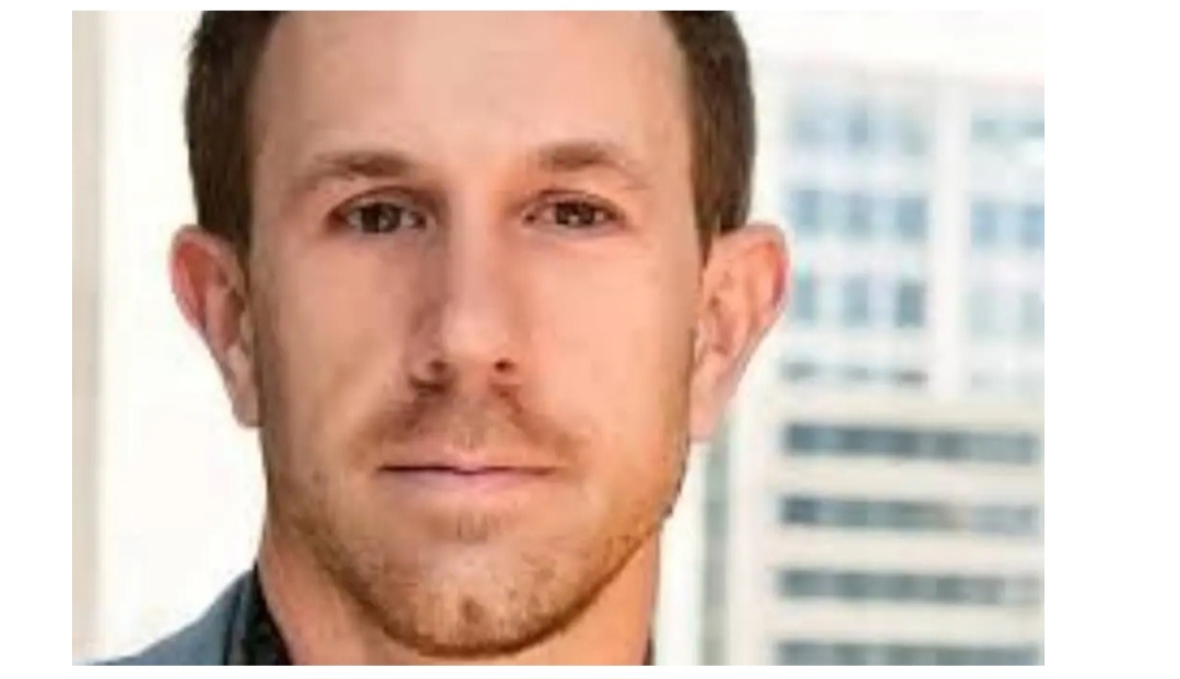 elocal magazine - Voice Media