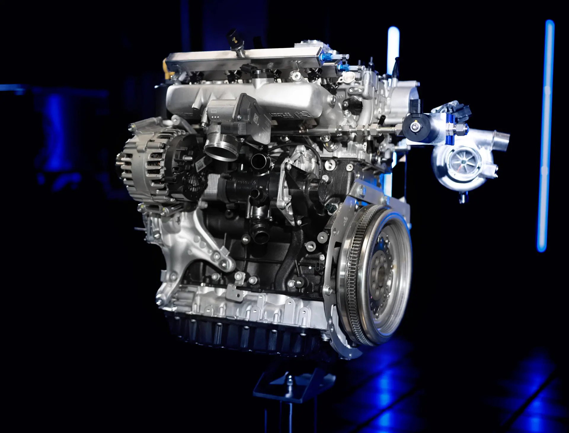 Water-Injected 2.0-Litre Turbo-Four Hydrogen Engine Spits Out 410 HP ...