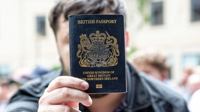 Former UK police officer stripped of citizenship after moving to Russia ...